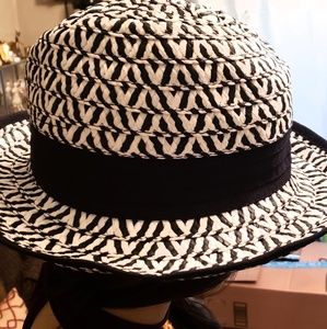 Charming Charlie | Accessories | Newcharming Charlesblackwhite Woven ...